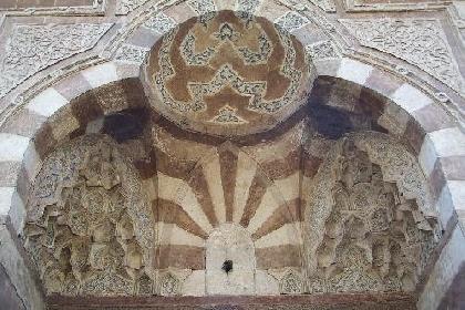 Mosque of Sayyida Aisha in Cairo - Main Destinations in Egypt : Cairo ...